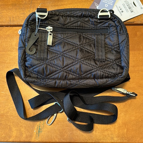 Baggallini | Bags | Baggallini Triple Zip Bag | Poshmark